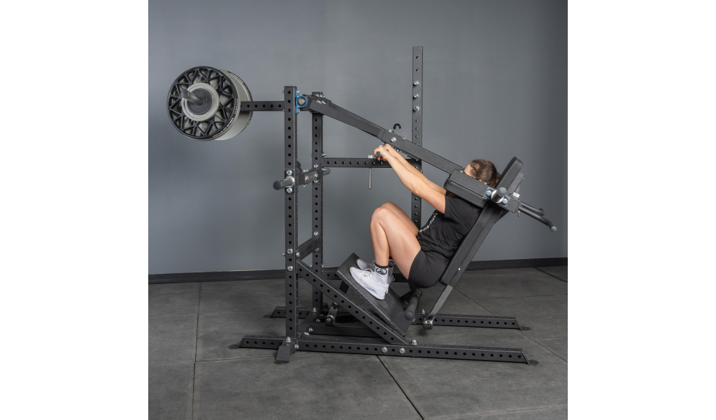 Is Pendulum Squat Hard on Knees? – Bells of Steel